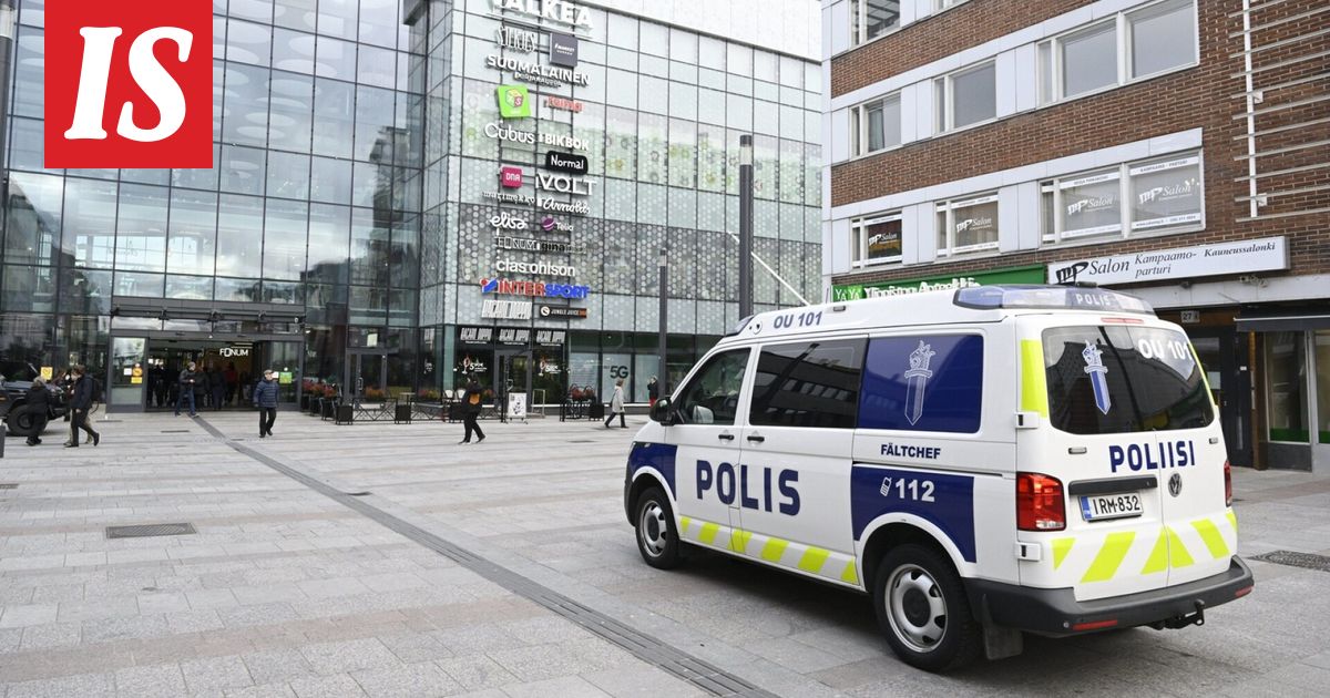 Oulun Valkean puukotus: 15-vuotias syyntakeeton - Ilta-Sanomat