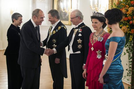 Elokuvamies Jörn Donner oli Suomen ainoa oscaristi, Ingmar Bergmanin ...