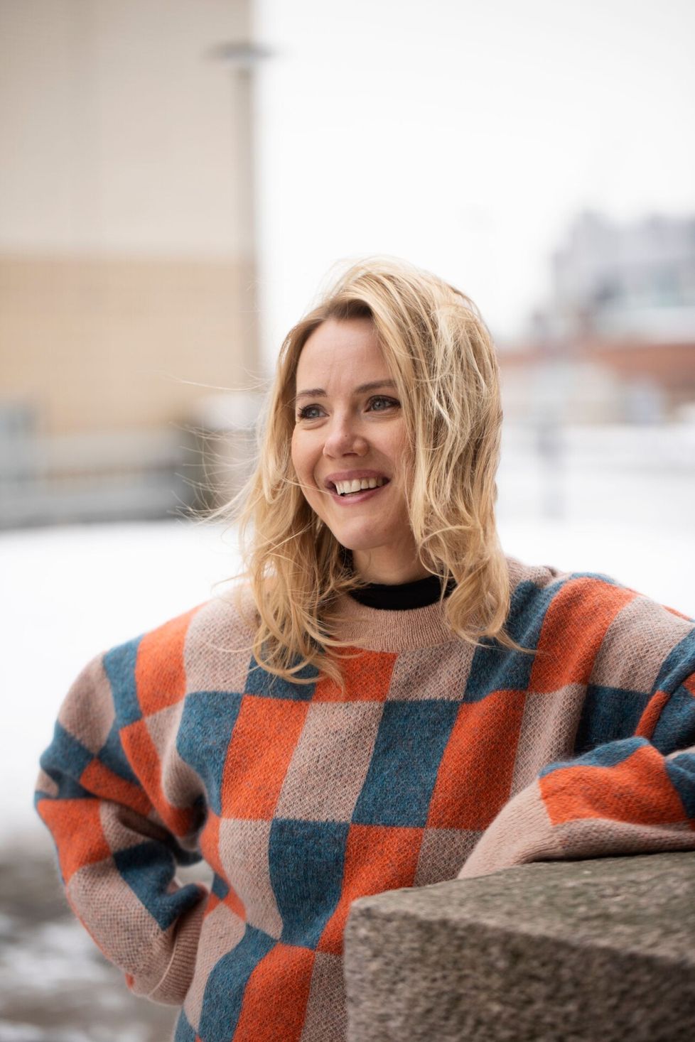 Salatut elämät -näyttelijä Tuuli Mattila ja ohjaaja Lauri Nurkse ovat ...