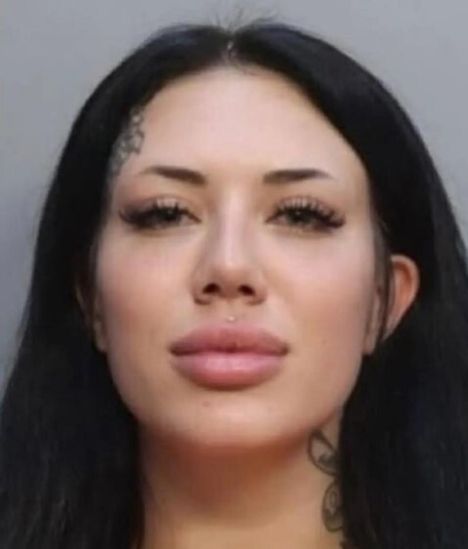 Pornotähdiltä härski tempaus lentokentällä – tässä seuraukset - Ilta ...