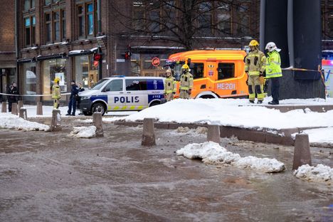 Helsingin keskustassa tulvi - Ilta-Sanomat