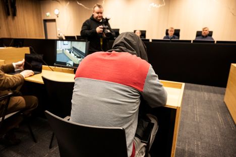 Uusnatsi Sebastian Lämsä oikeudessa, puukotti lasta kauppakeskus ...