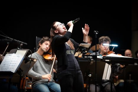 Voice of Finland -voittaja Laura Ruusumaa esiintyy Pori Sinfoniettan ...