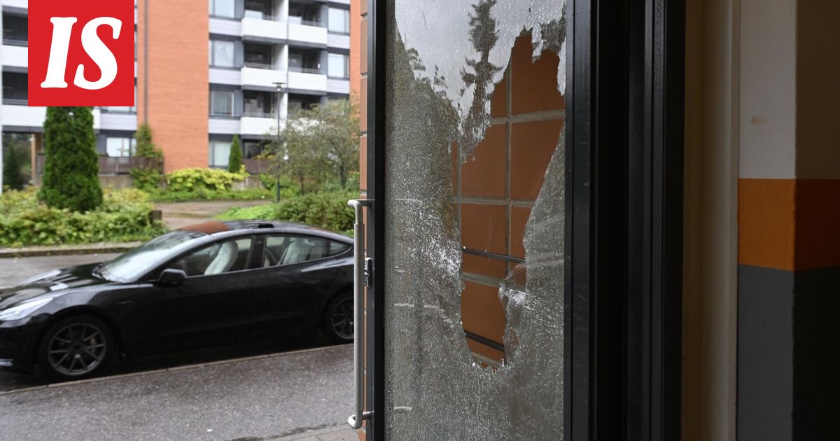 Miestä ammuttiin Espoossa - Ilta-Sanomat