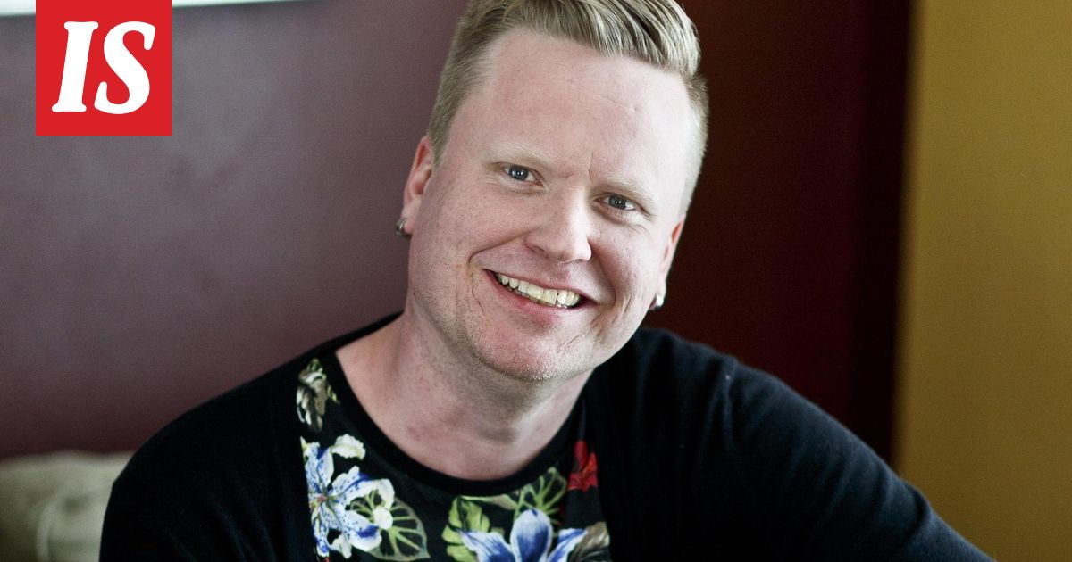 Sami Minkkinen julkaisi ensimmäisen kasvokuvan kihlatustaan – hempeä ...