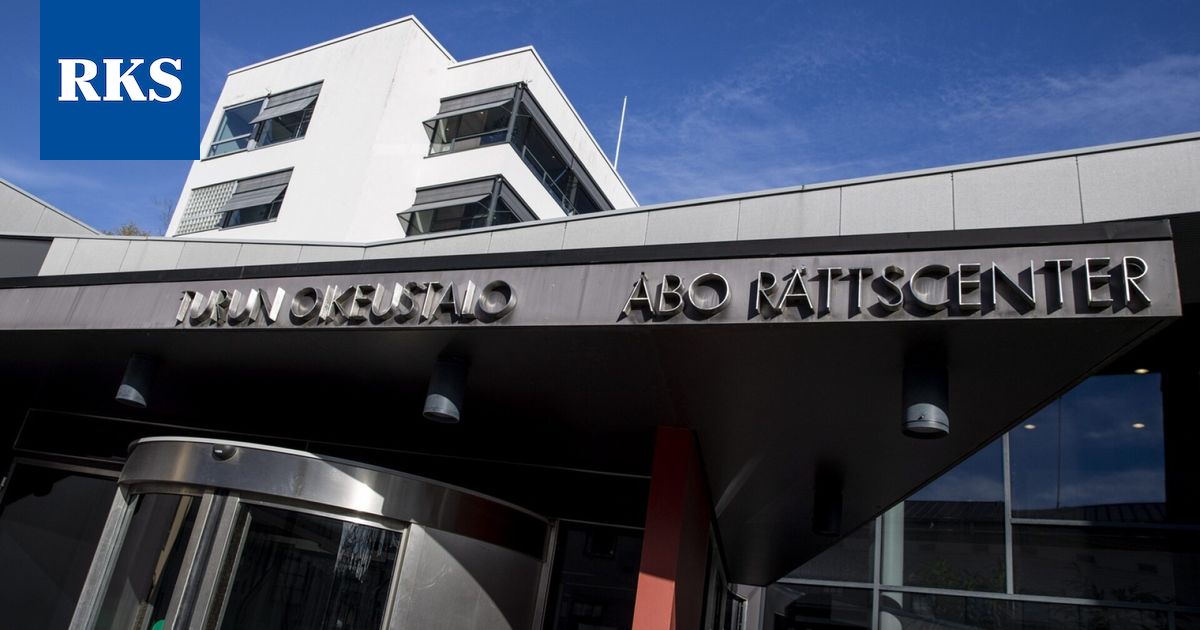 Vastasyntyneen äiti ja kummitäti tuomittiin ehdolliseen, kun vauvan ...