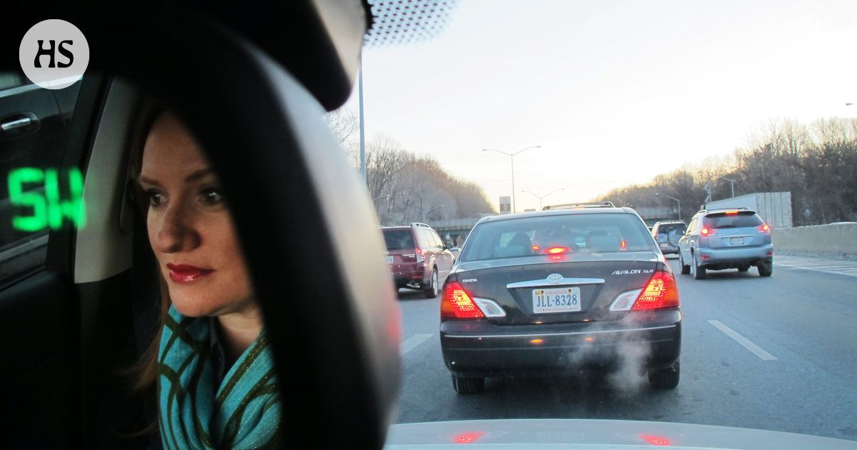 Keskisormi on yleinen viestintäväline Yhdysvaltojen ruuhkissa | HS.fi