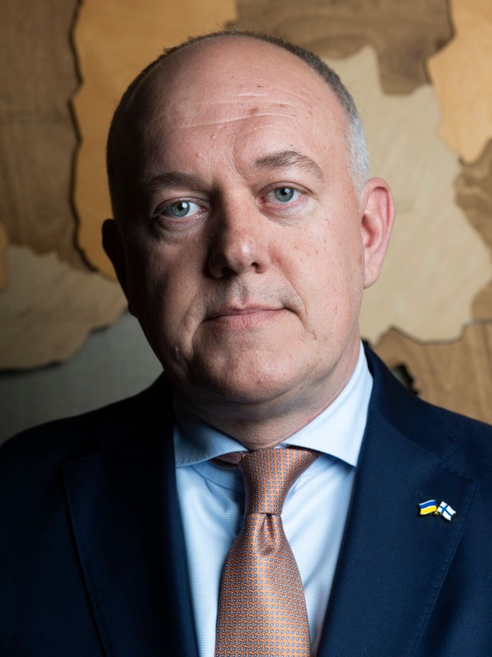 Ukrainan suurlähettiläs kiittää Suomea kirjoituksessaan koskettavasti ...