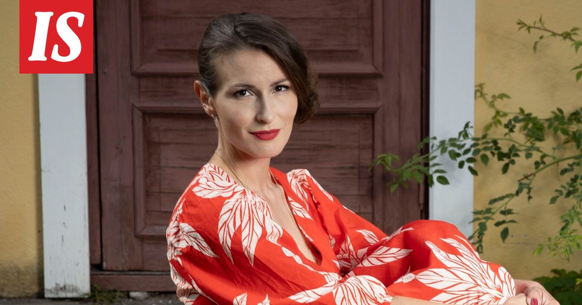Maria Lund julkaisi bikinikuvan – kertoo, miten selvitä helteestä ...