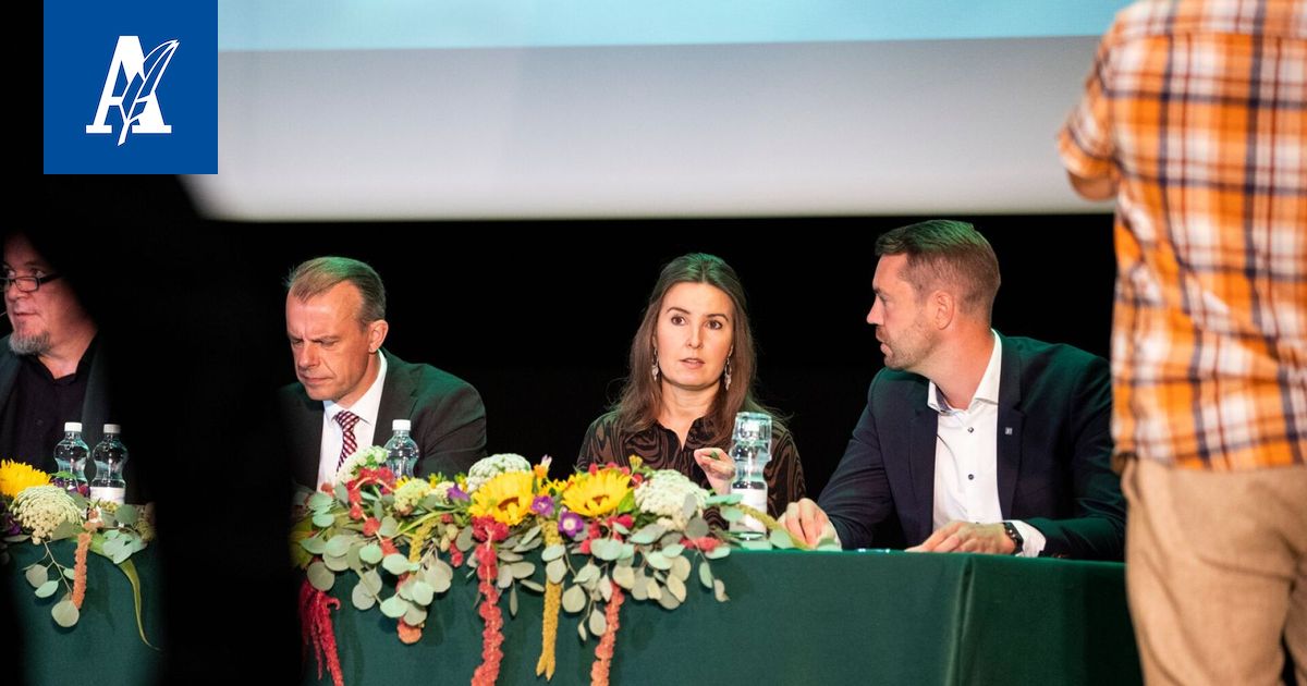 Eeva Kalli vahvoilla keskustan eduskuntaryhmän johtoon – Ovaska ei ...