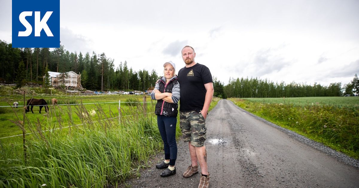 Lauri Huttunen ja Sari-Anna Leppänen ostivat talon vain kolmen viikon ...