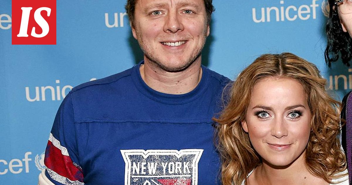 Putous: Jaakko Saariluoma ja Iina Kuustonen suutelivat intohimoisesti ...