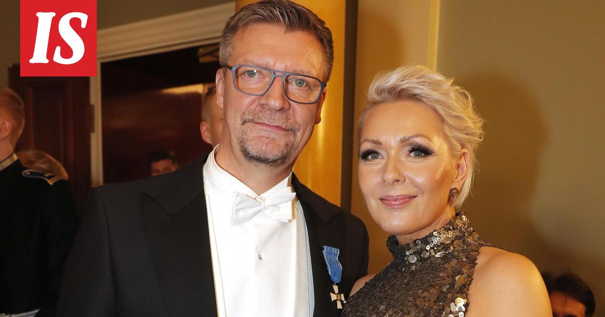 Jukka Jalonen ja Sari-puoliso juhlivat Linnassa kiekkotähtien kanssa ...