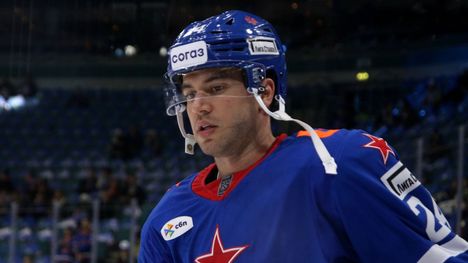 Anthony DeAngelo väittää: Donald Trumpin kannattaminen päätti NHL-uran ...