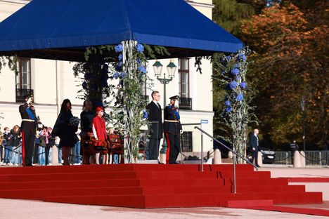 Norjan kuninkaalliset ottivat presidenttiparin vastaan - Ilta-Sanomat