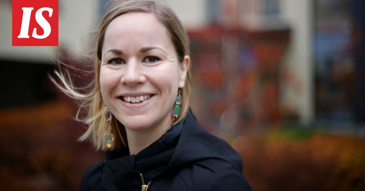 Ministeri Hanna Sarkkinen: Perheissä ja työpaikoilla edessä iso ...