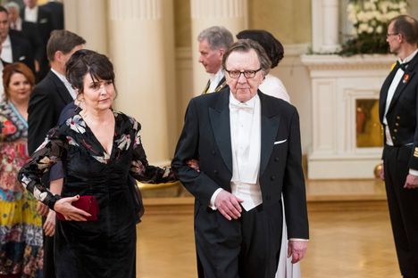 Sulevi Peltolan kuolema koskettaa – näin fanit muistelevat - Ilta-Sanomat