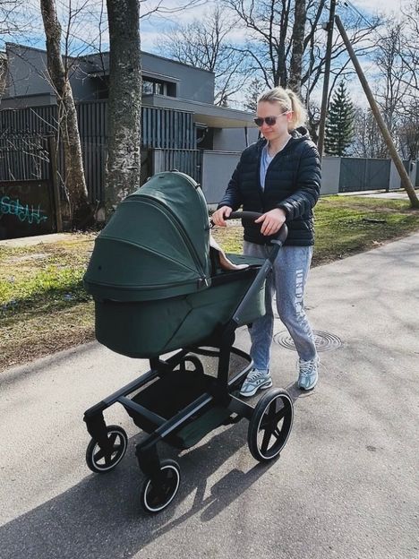 Petra Olli kertoo vaikeasta synnytyksestä: ”Kamalin kokemus ikinä ...